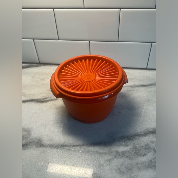 Tupperware | Kitchen | Tupperware Retro Vintage Orange Small With Lid ...